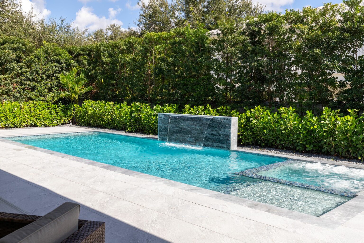 Florida Swimming Pool Construction Report – April 2025 | HBWeekly